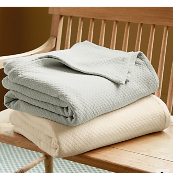 Ballard Designs | Bedding | New Ballard Designs Queen Ballard Signature ...